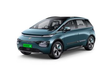 MG Windsor EV Essence Pro - On Road Price, RTO, Insurance, Features ...